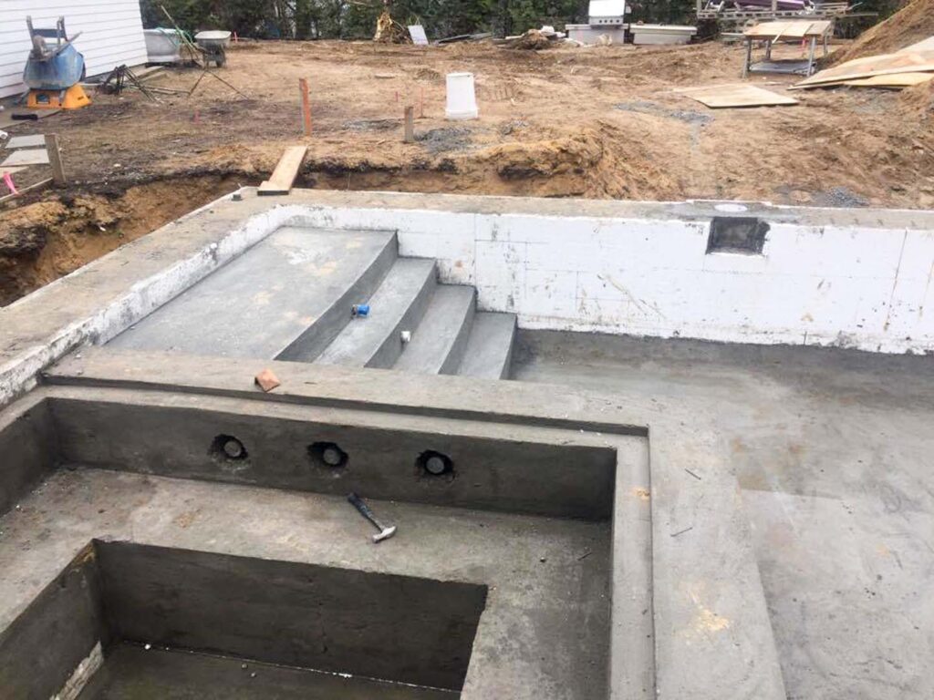 ICF Swimming Pools: BuildBlock Insulating Concrete Forms